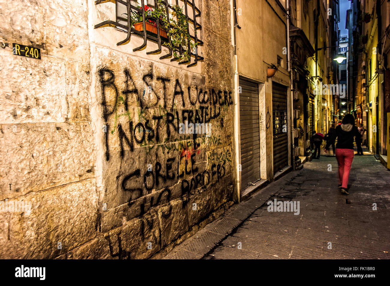 Italy Liguria Genoa Alleys Via di Canneto il Lungo Stock Photo - Alamy