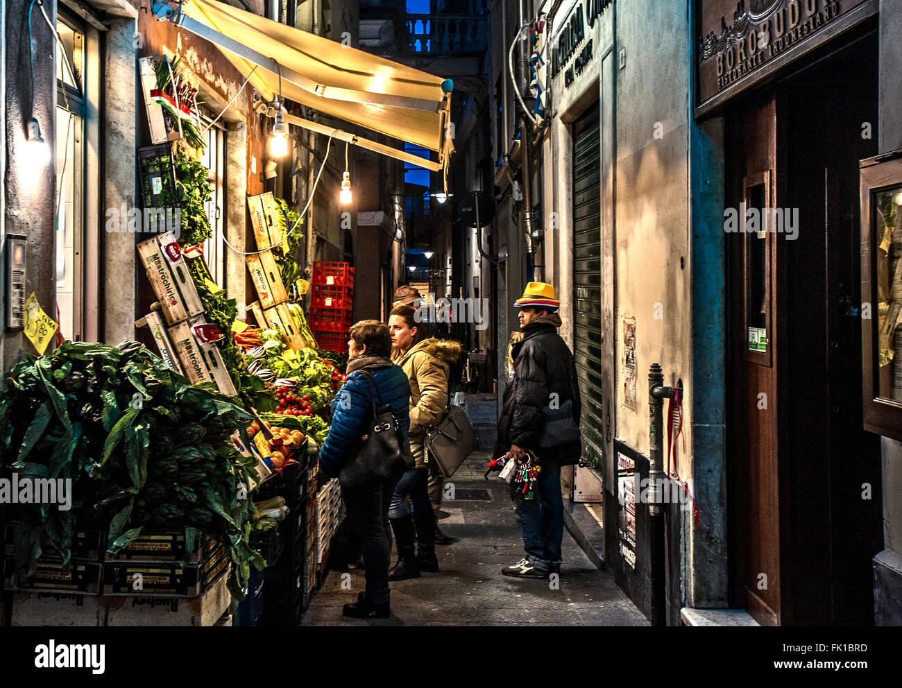 Genova via di canneto il lungo hi-res stock photography and images - Alamy