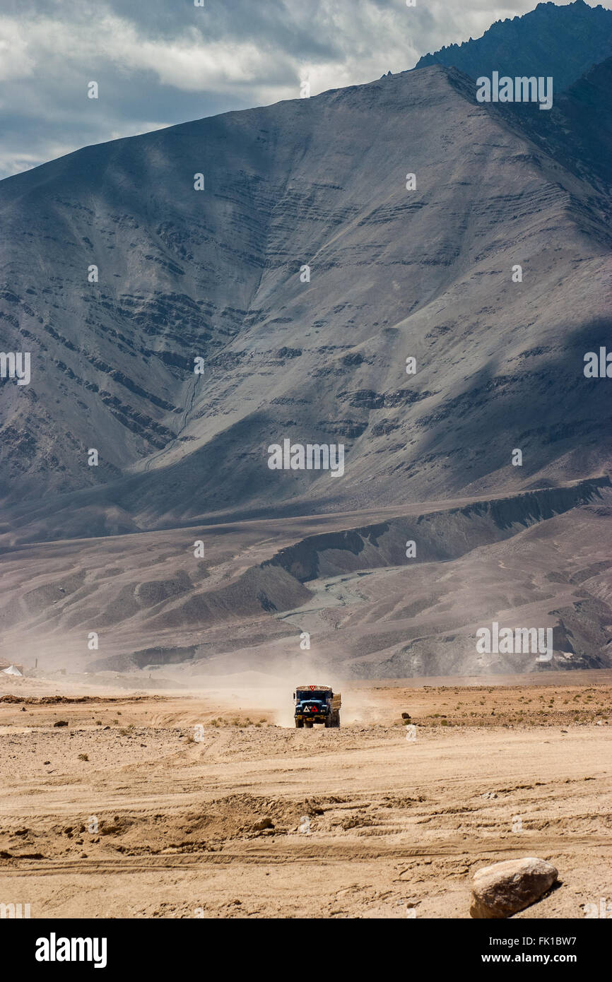 Truck in the desert of Ladakh front of mountains Stock Photo - Alamy