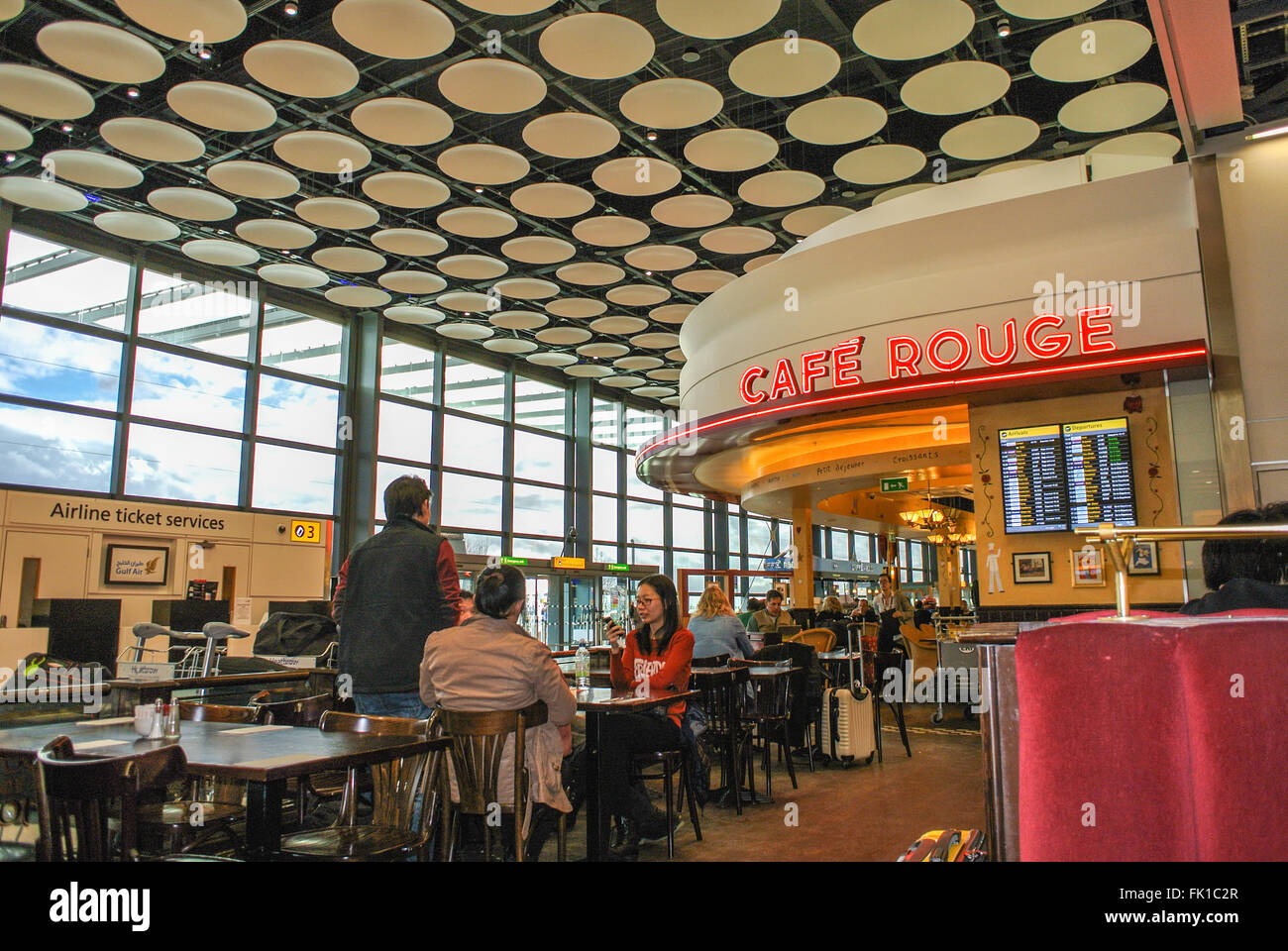 Cafe rouge hi-res stock photography and images - Alamy