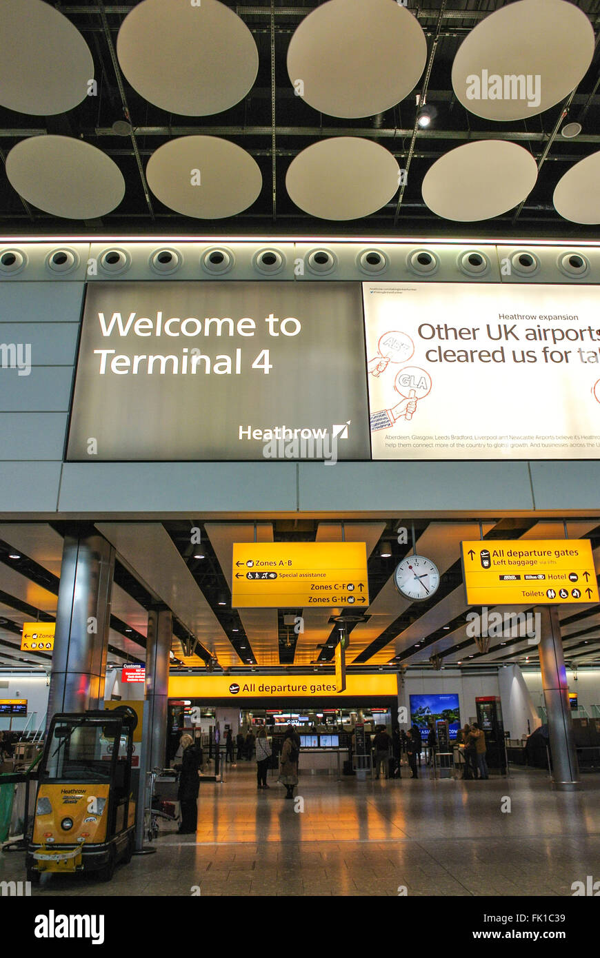 Heathrow terminal 4 hi-res stock photography and images - Alamy