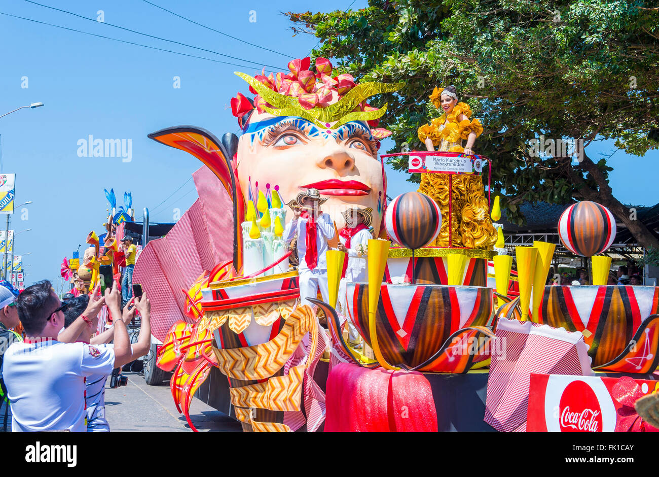 Float parade in the Barranquilla Carnival in Barranquilla , Colombia ...