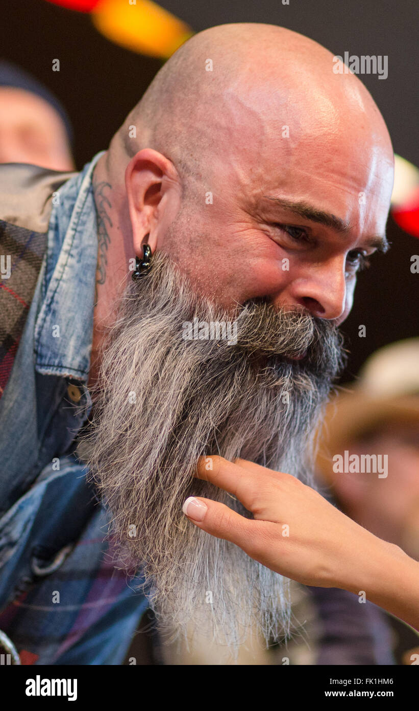 Schoemberg, Germany. 05th Mar, 2016. Participant Carlo Brusadin shows ...