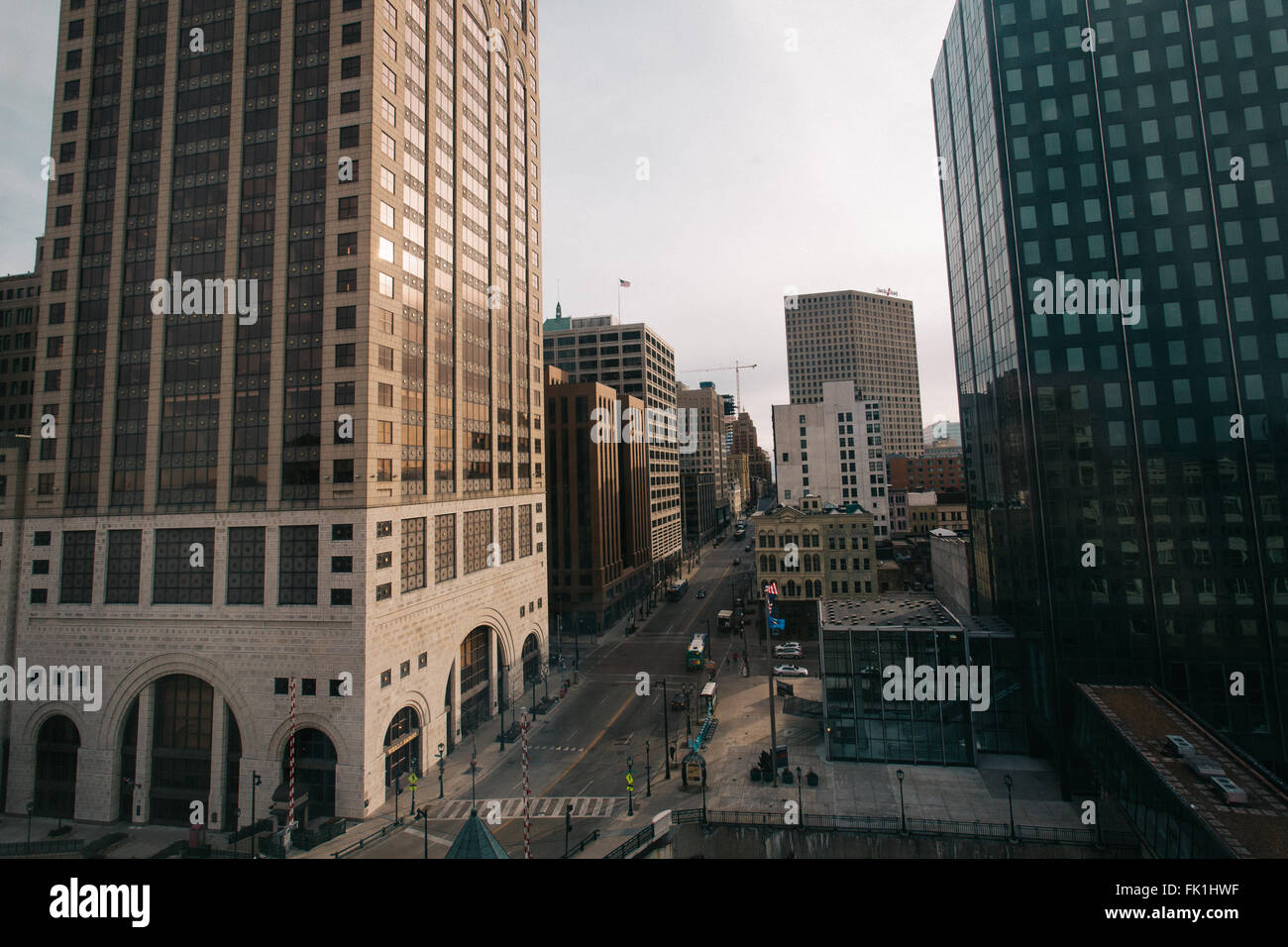 Milwaukee downtown buildings Stock Photo - Alamy