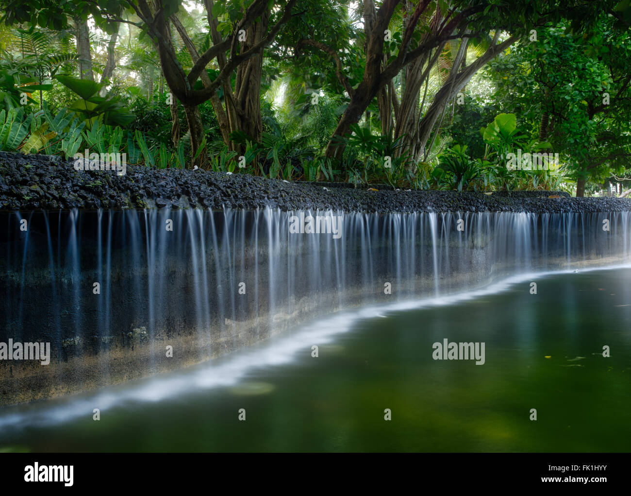 Waterfall Botanic Gardens Singapore High Resolution Stock Photography ...