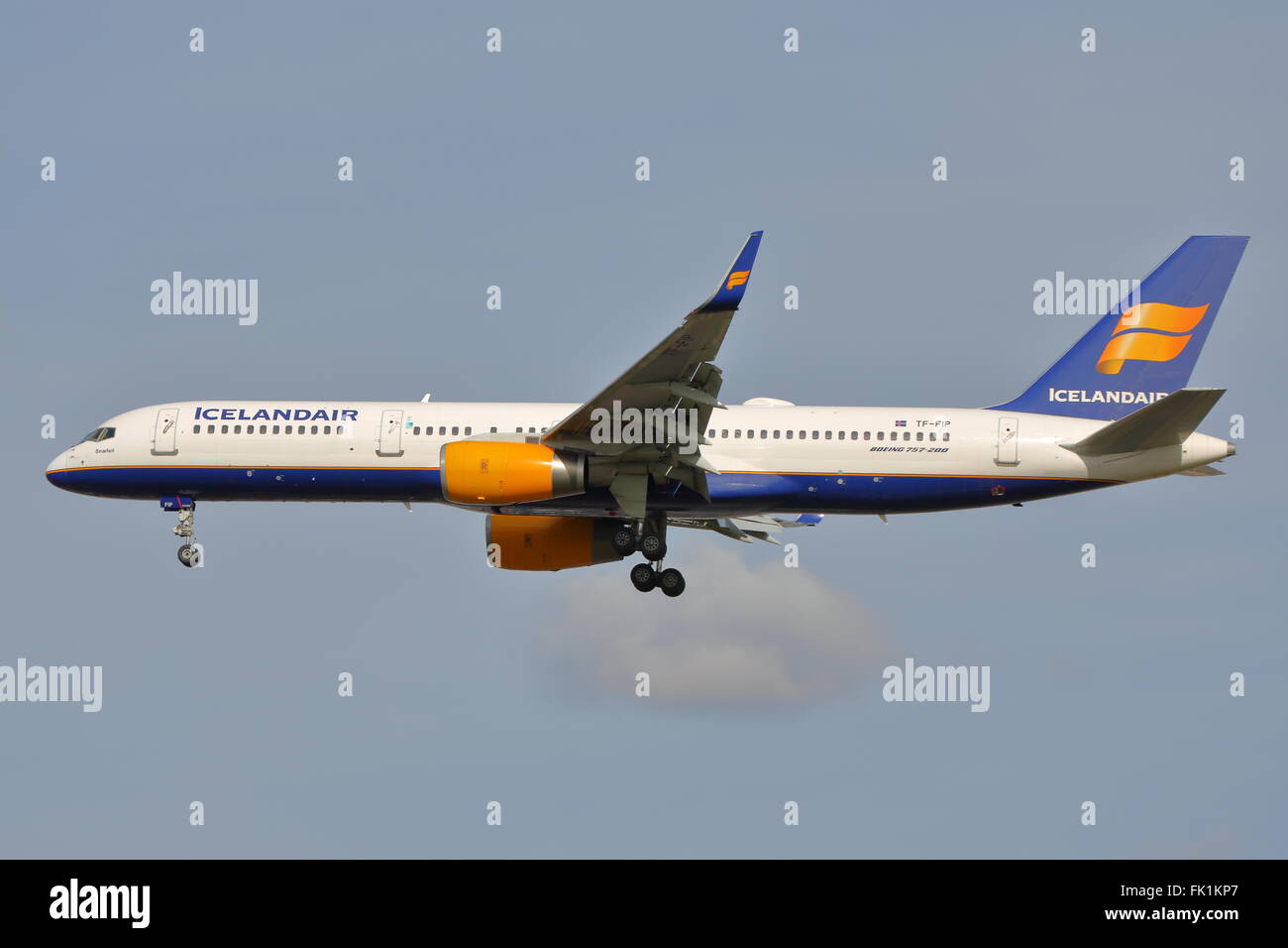 Icelandair Boeing 757-200WL TF-FIP landing at London Heathrow Airport ...