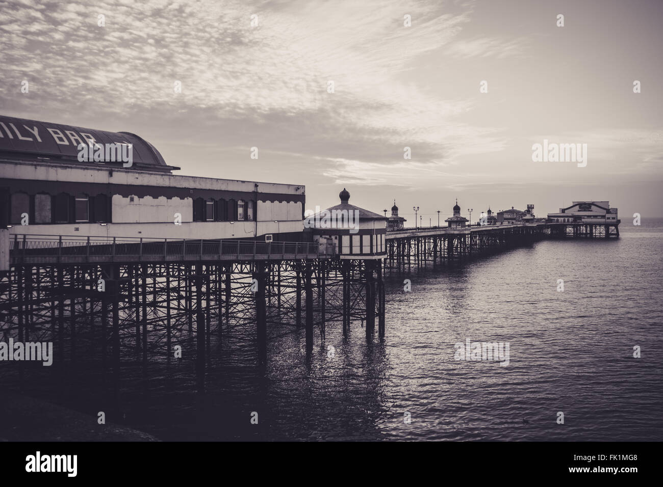 North pier, Blackpool Stock Photo - Alamy