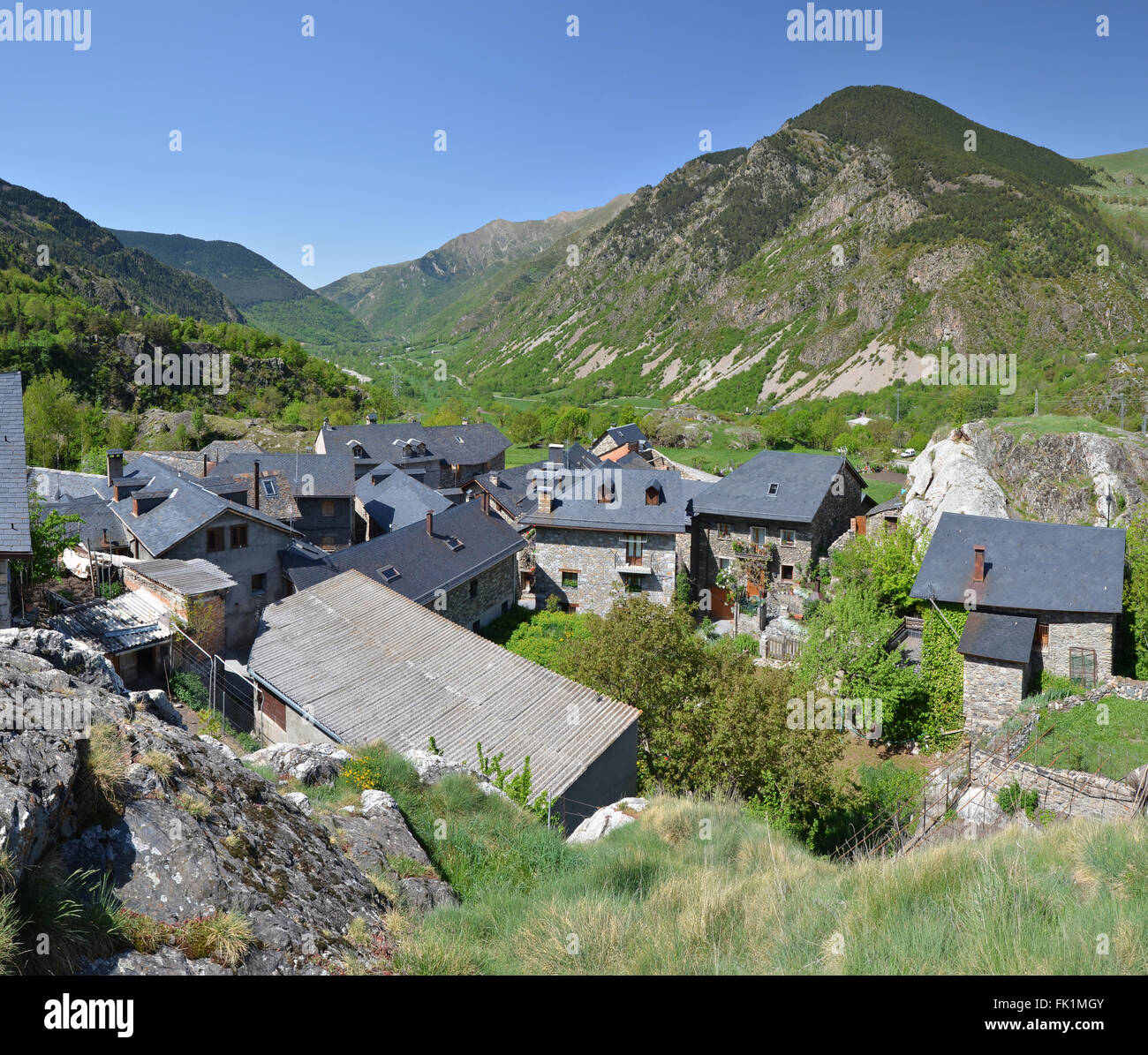 Old catalan village hi-res stock photography and images - Alamy