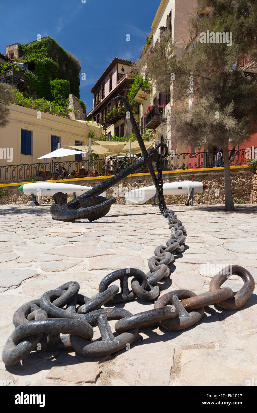 Venetian chain hi-res stock photography and images - Alamy