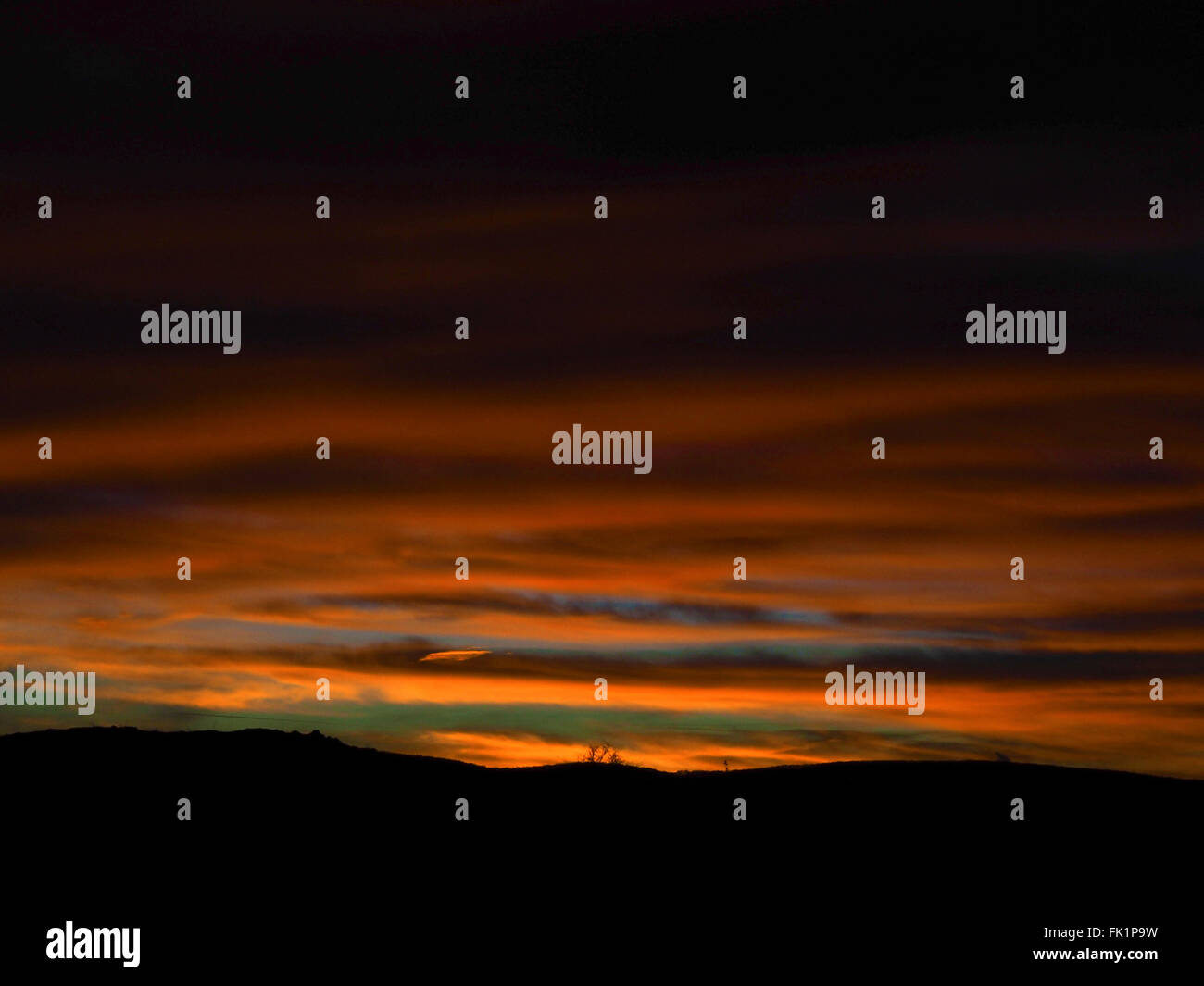 Sunset and hill hi-res stock photography and images - Alamy