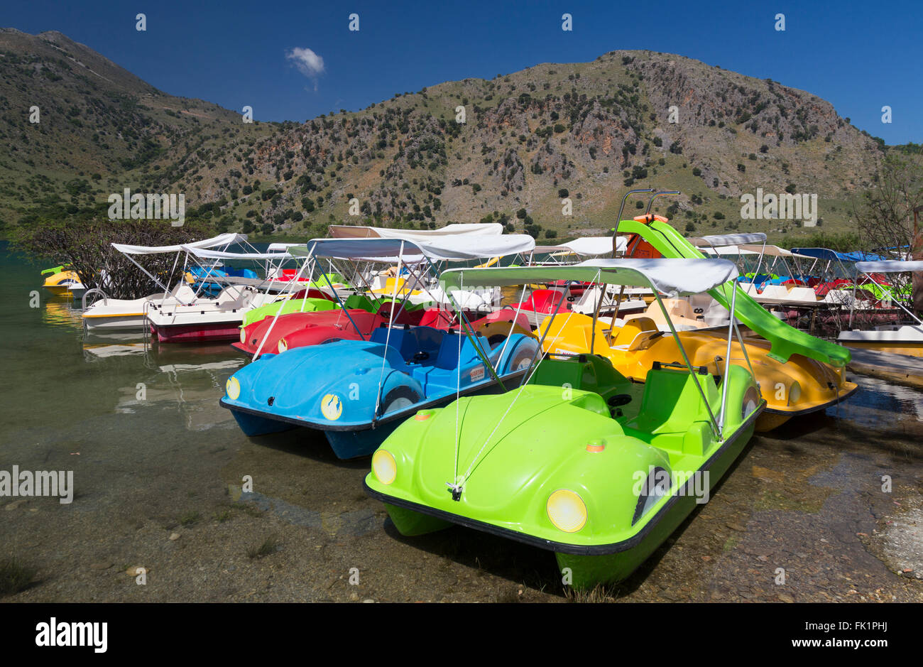 Crete lake hi-res stock photography and images - Alamy