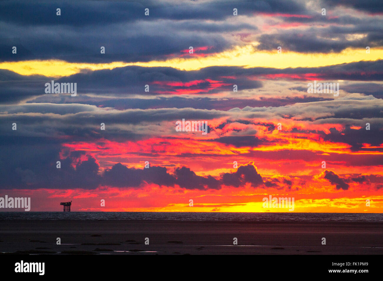Morecambe gas field hi-res stock photography and images - Alamy