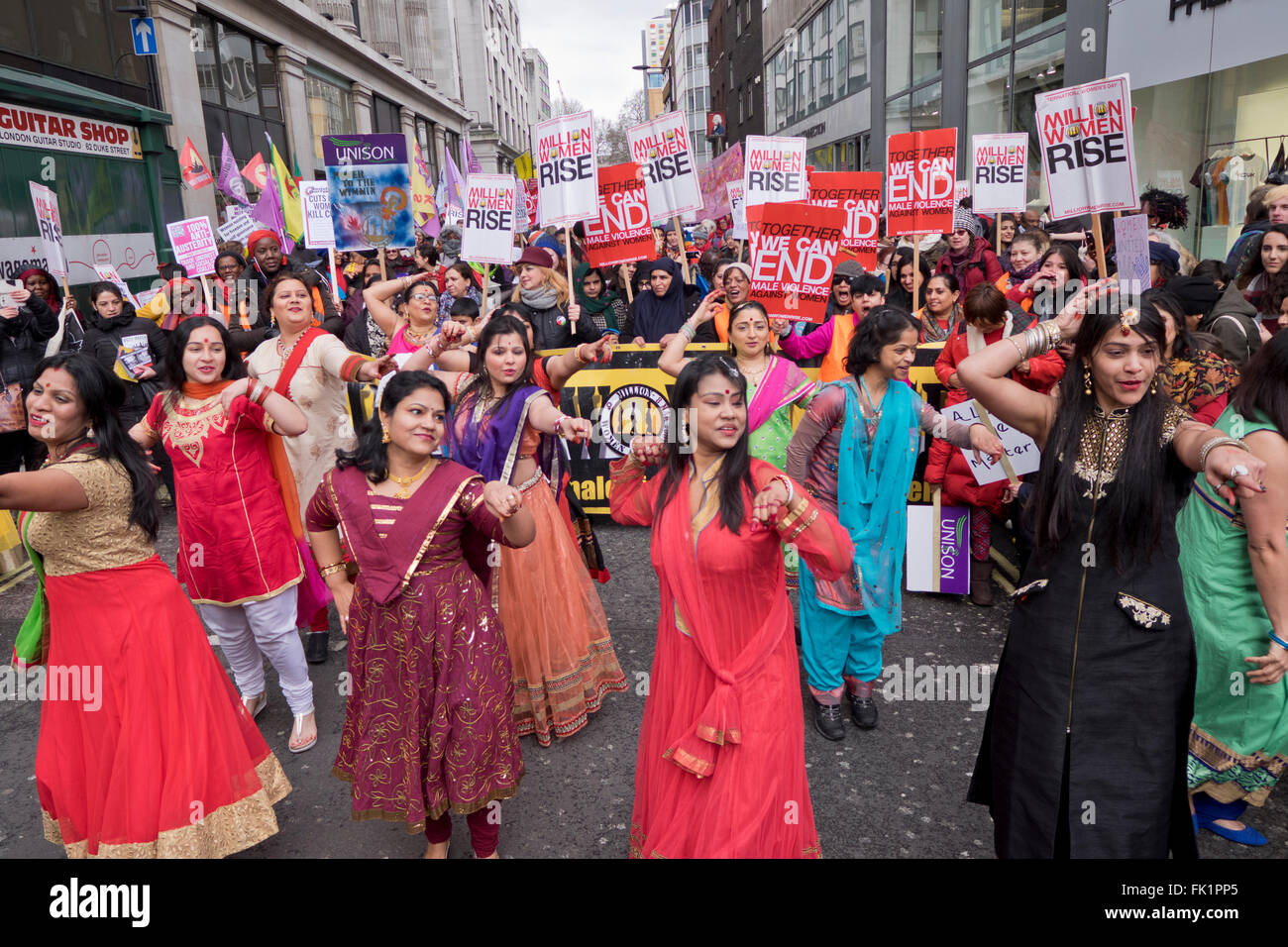 Women protest protests protesting hi-res stock photography and images ...