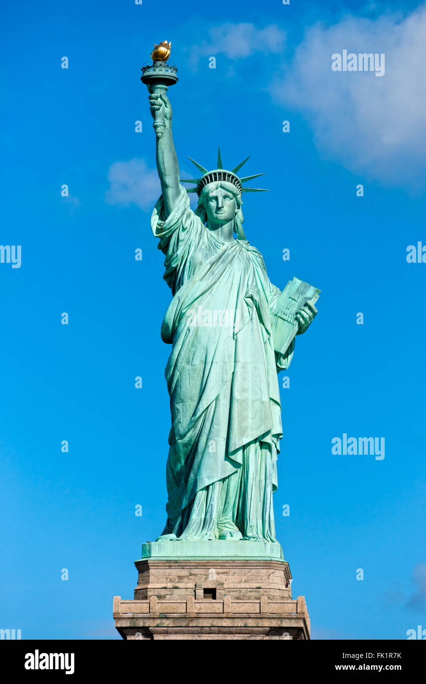 American symbol - Statue of Liberty. New York, USA Stock Photo - Alamy