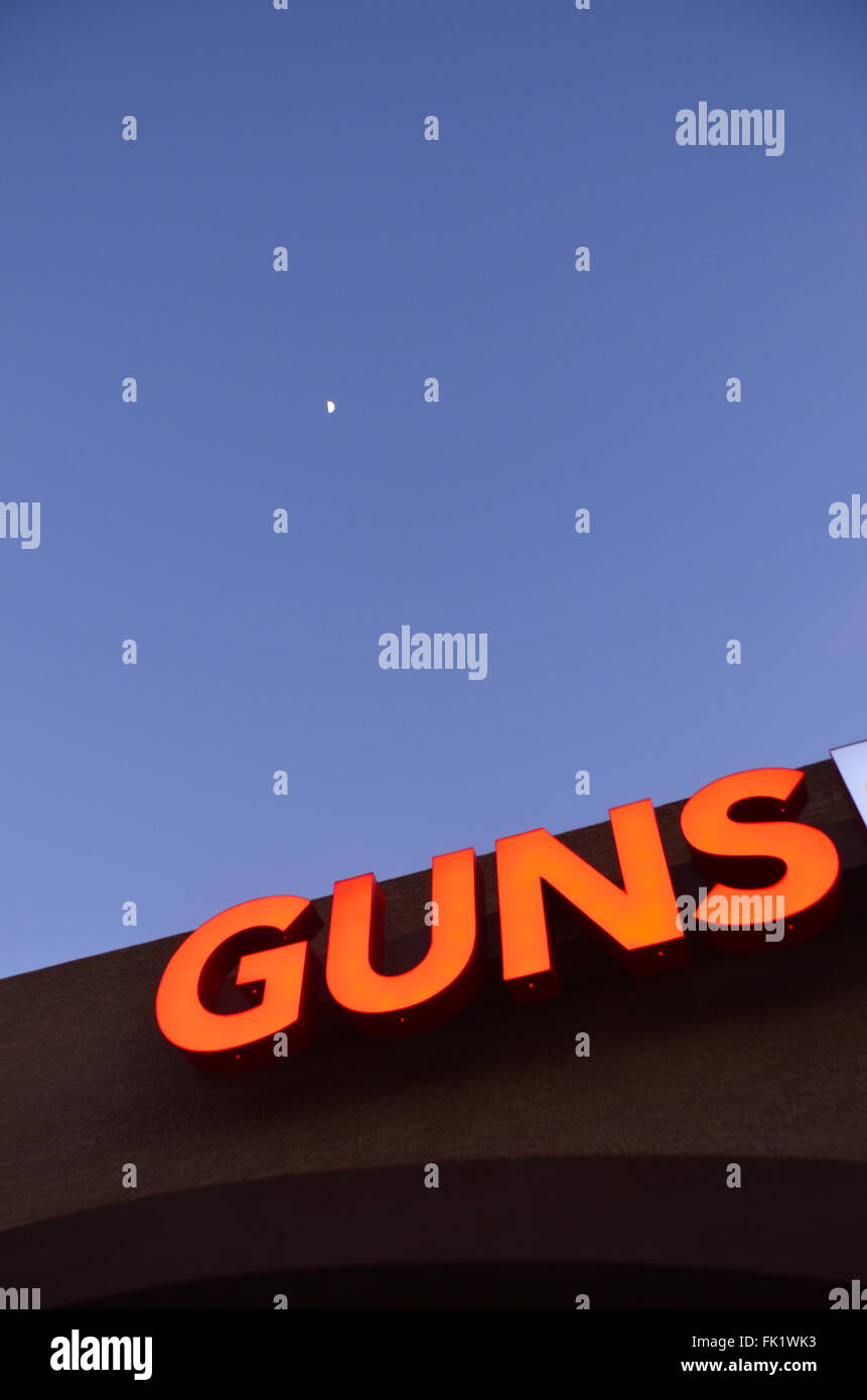 Gun shop sign hi-res stock photography and images - Alamy