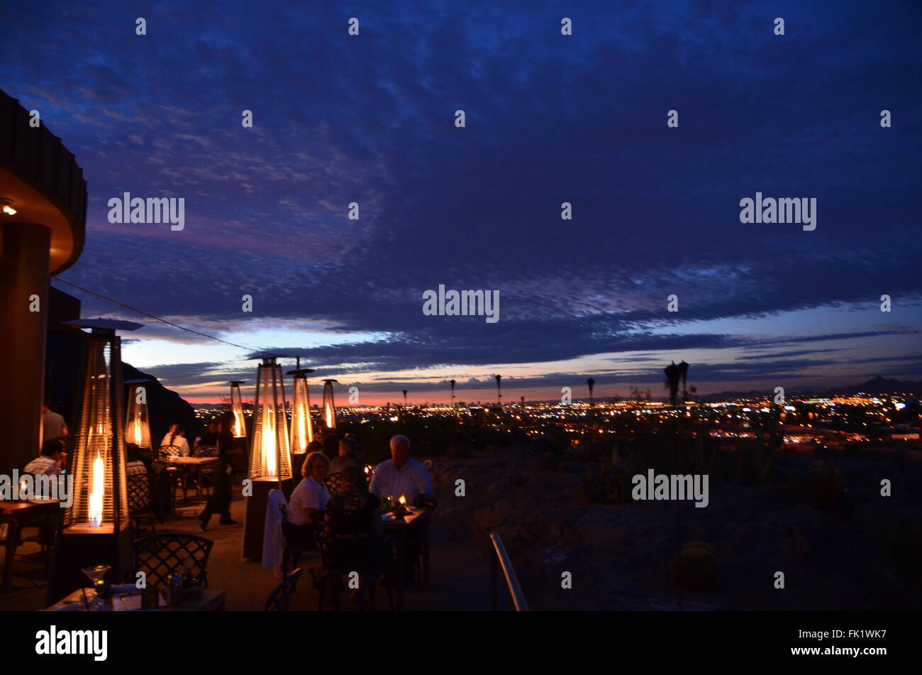 phoenix sunset from Phoenix Marriott Tempe at The Buttes restaurant ...