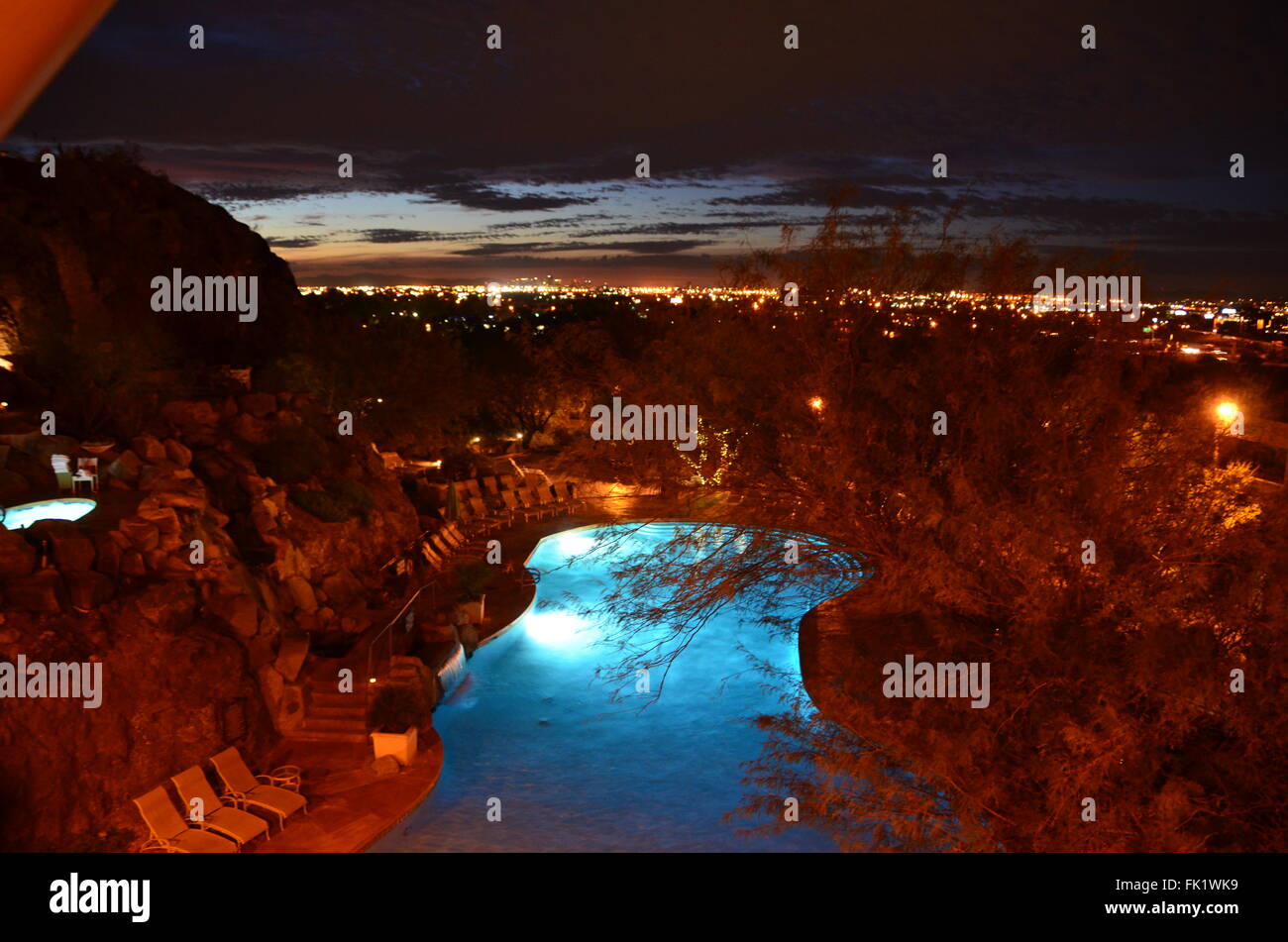 phoenix sunset from Phoenix Marriott Tempe at The Buttes with pool ...