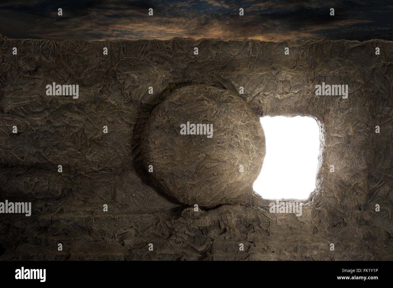 Jesus empty tomb resurrection hi-res stock photography and images - Alamy