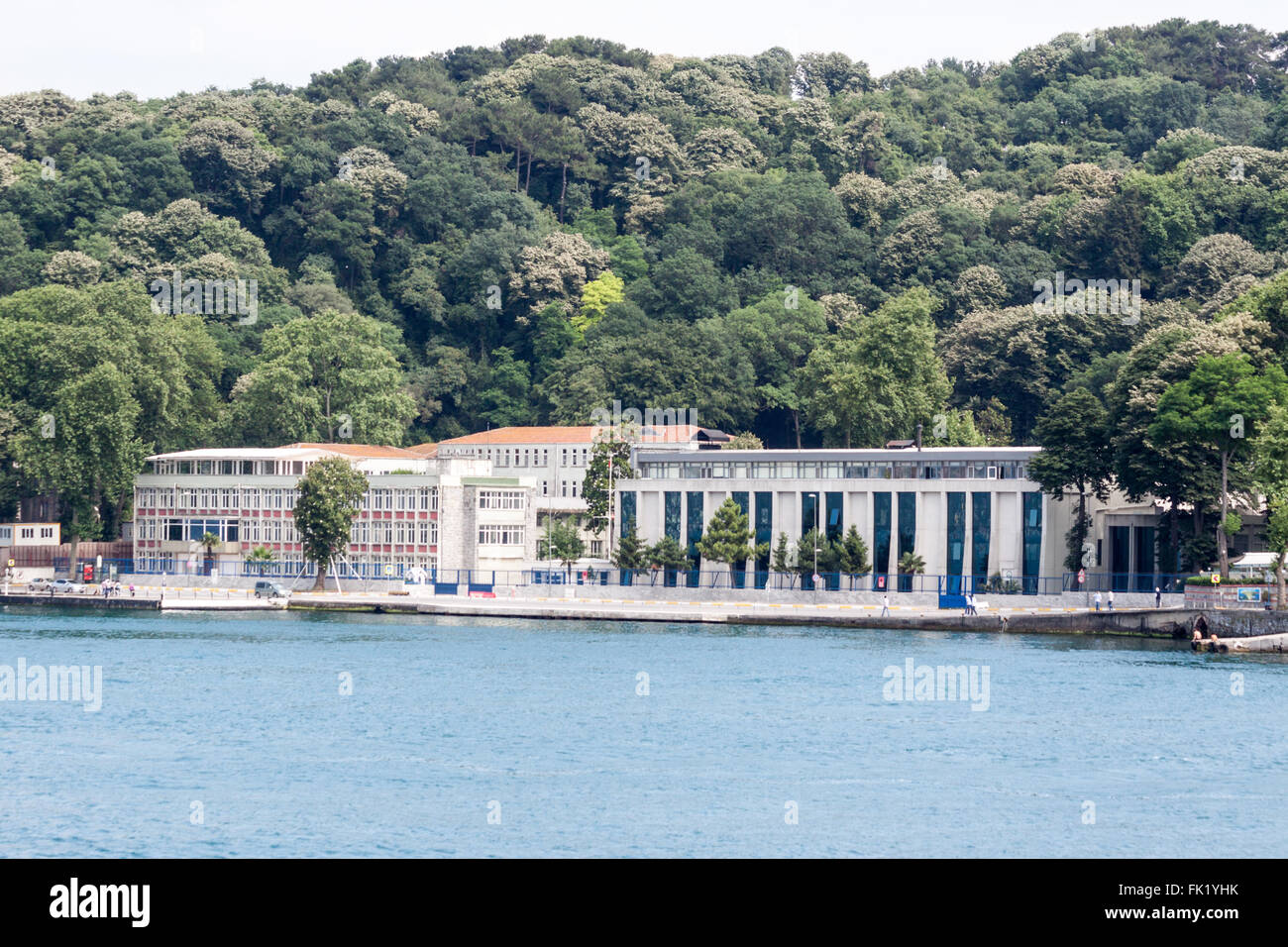 Bosphorus Istanbul Historical Buildings Stock Photo - Alamy