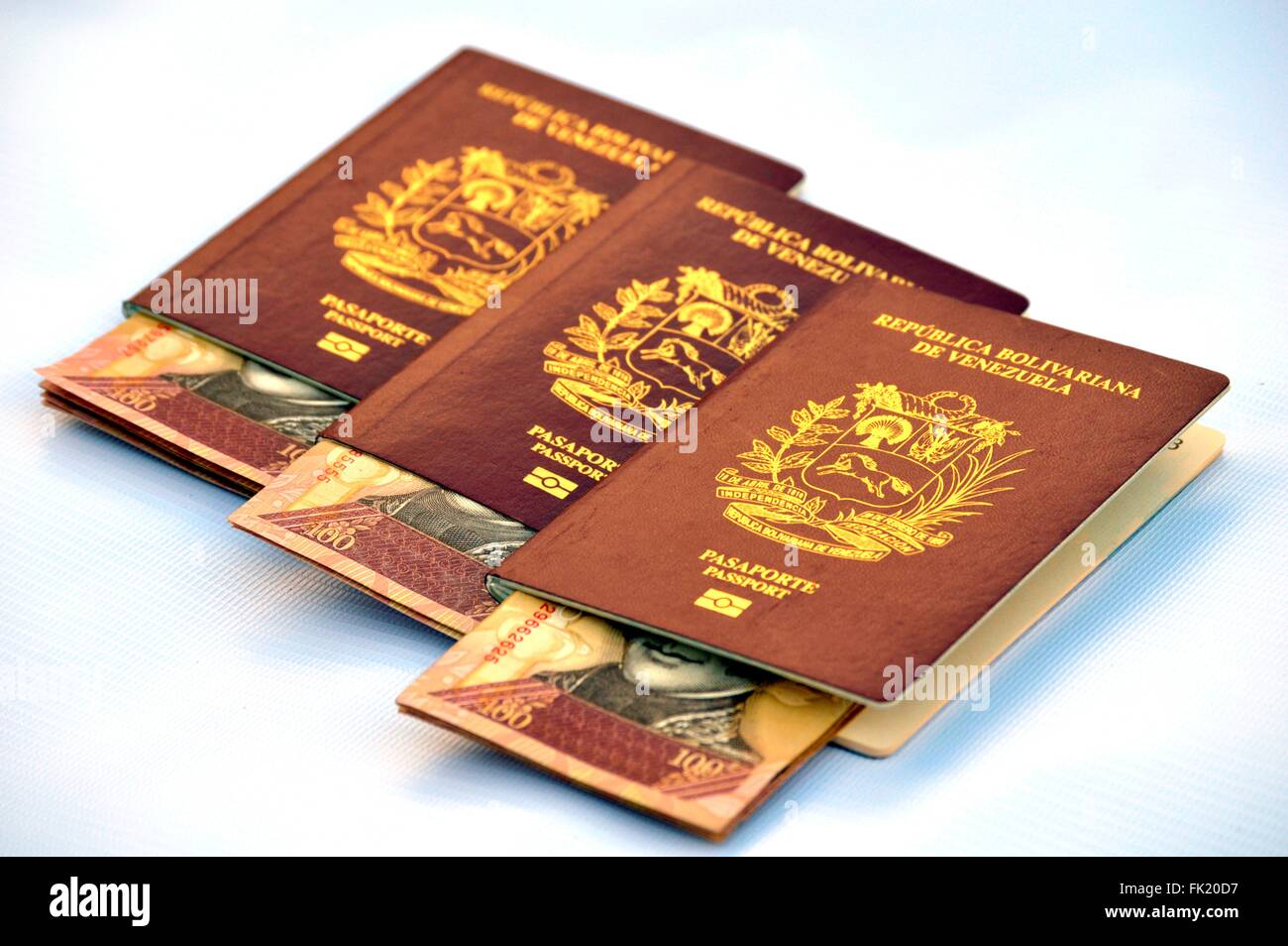 Venezuelan passports and bank notes Stock Photo - Alamy