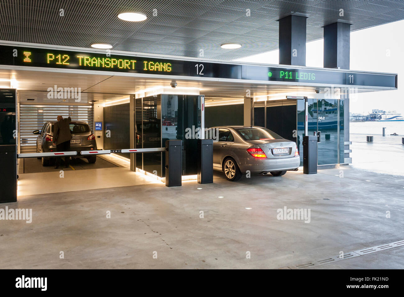 Automated car park hi-res stock photography and images - Alamy