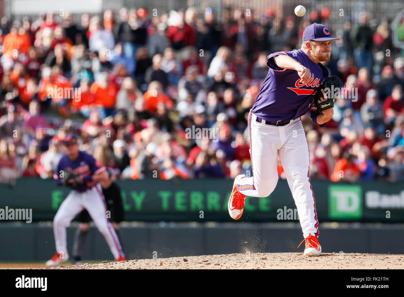 Greenville, SC, USA. 5th Mar, 2016. Clate Schmidt (32) of the Clemson ...