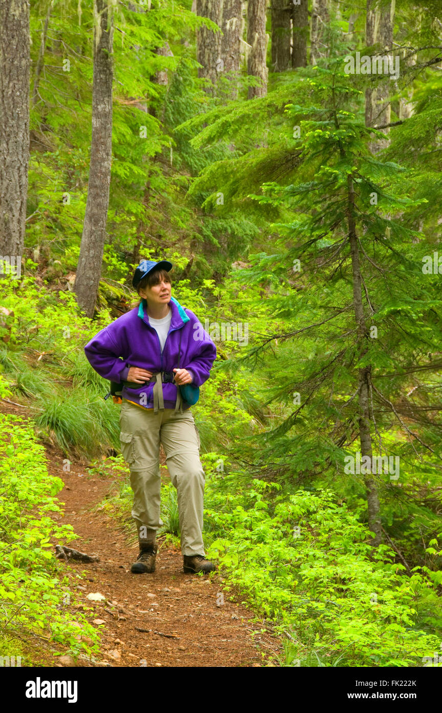 Marion Lake Trail, Mt Jefferson Wilderness, Willamette National Forest ...