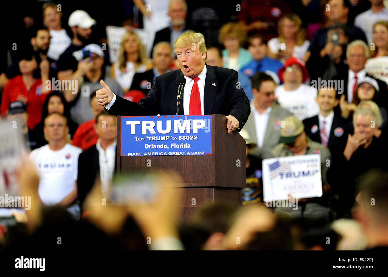 Orlando, Florida, USA. 5th March, 2016. Republican presidential front ...