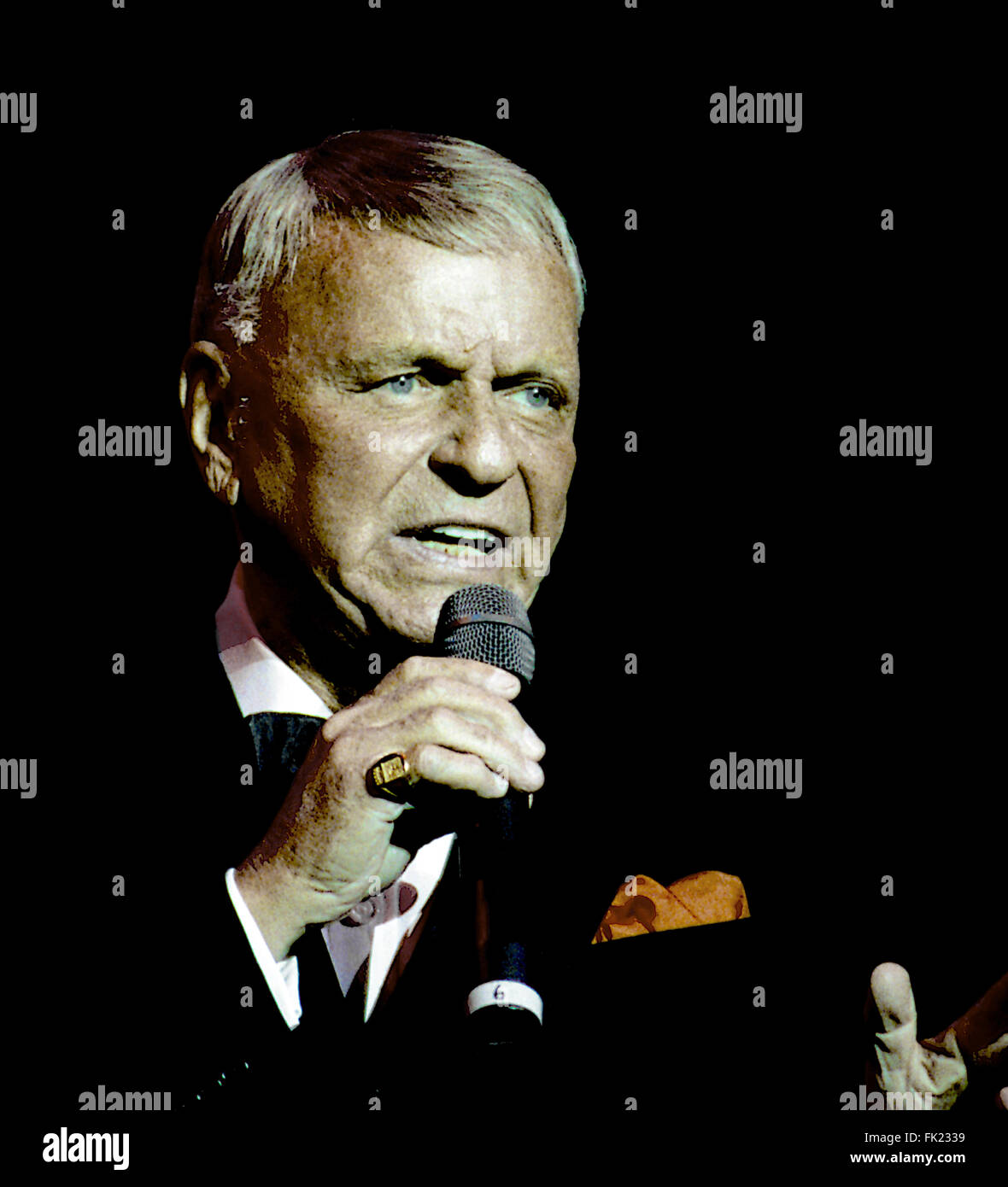 Washington, DC., USA, 1st October, 1992 Frank Sinatra performs for the ...