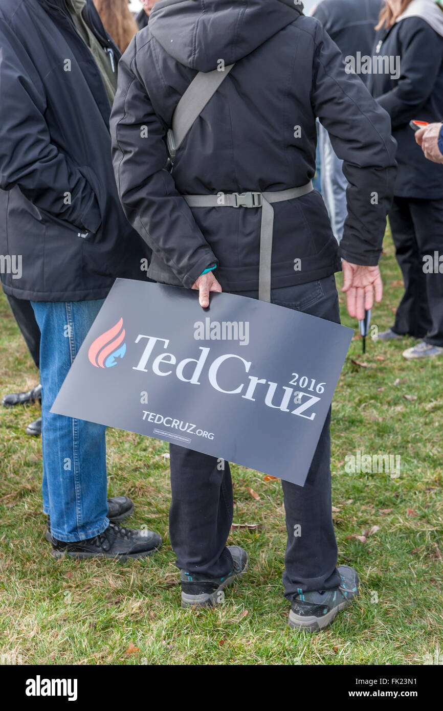 Sign at political rally Stock Photo - Alamy