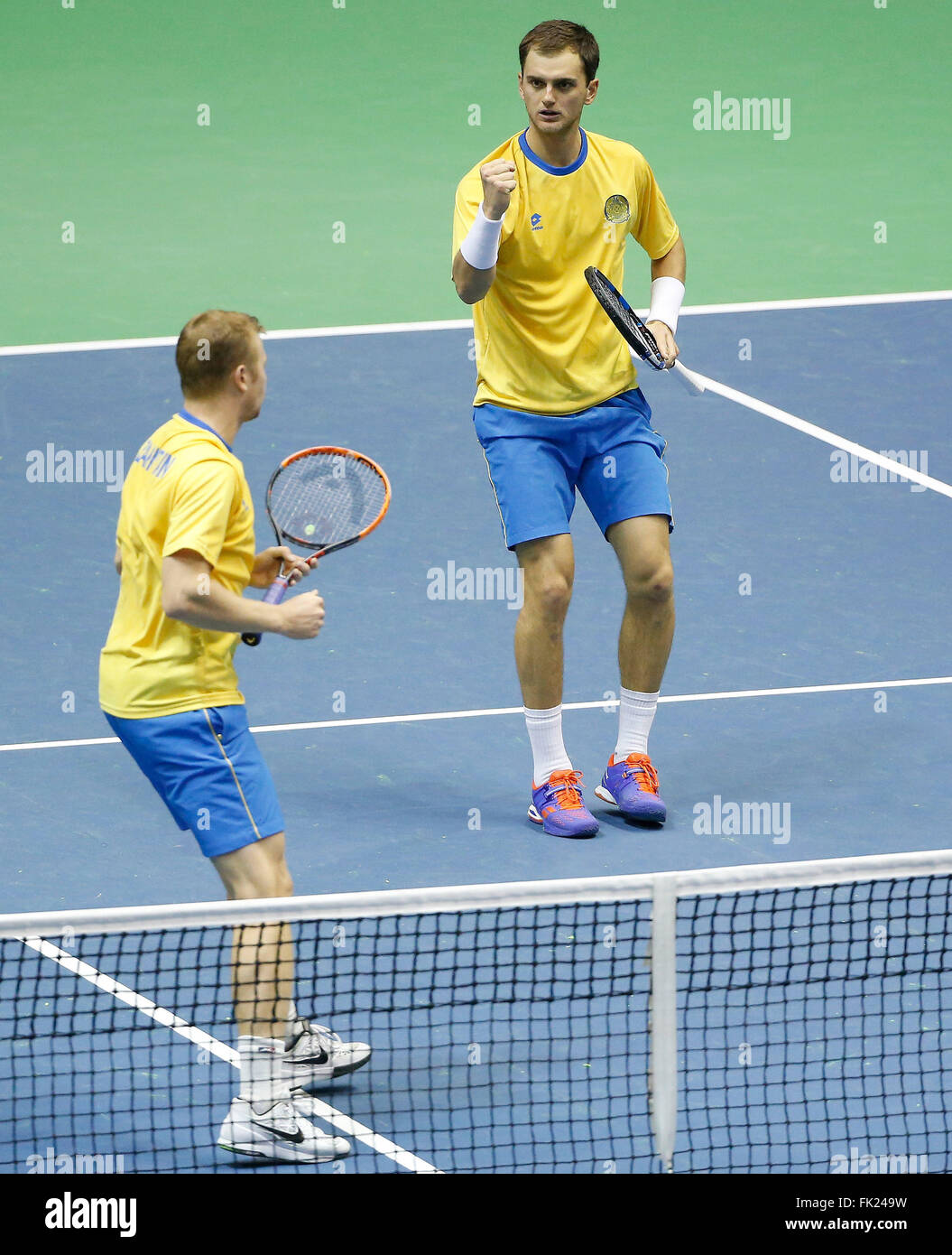 Belgrade. 5th Mar, 2016. Kazakhstan's Aleksandr Nedovyesov (R) and ...