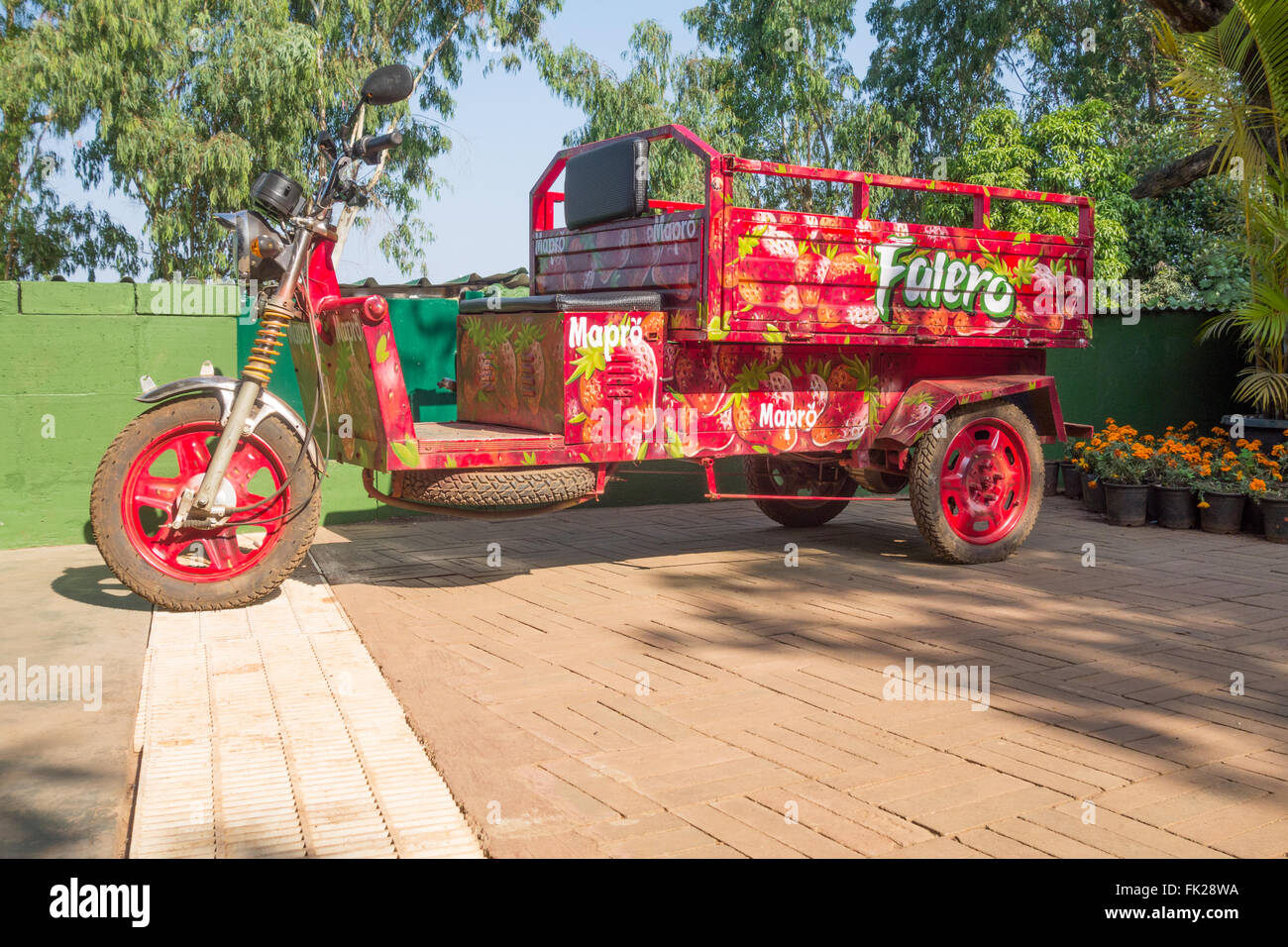 Mapro gardens hi-res stock photography and images - Alamy