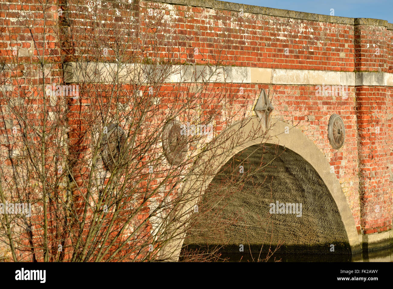 Historic brick bridge hi-res stock photography and images - Alamy