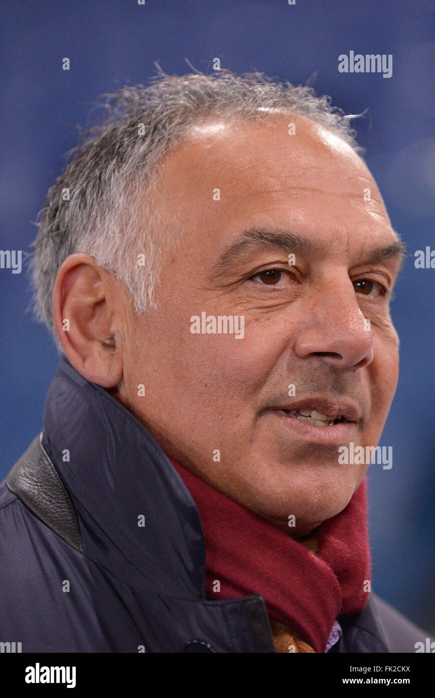 James pallotta hi-res stock photography and images - Alamy