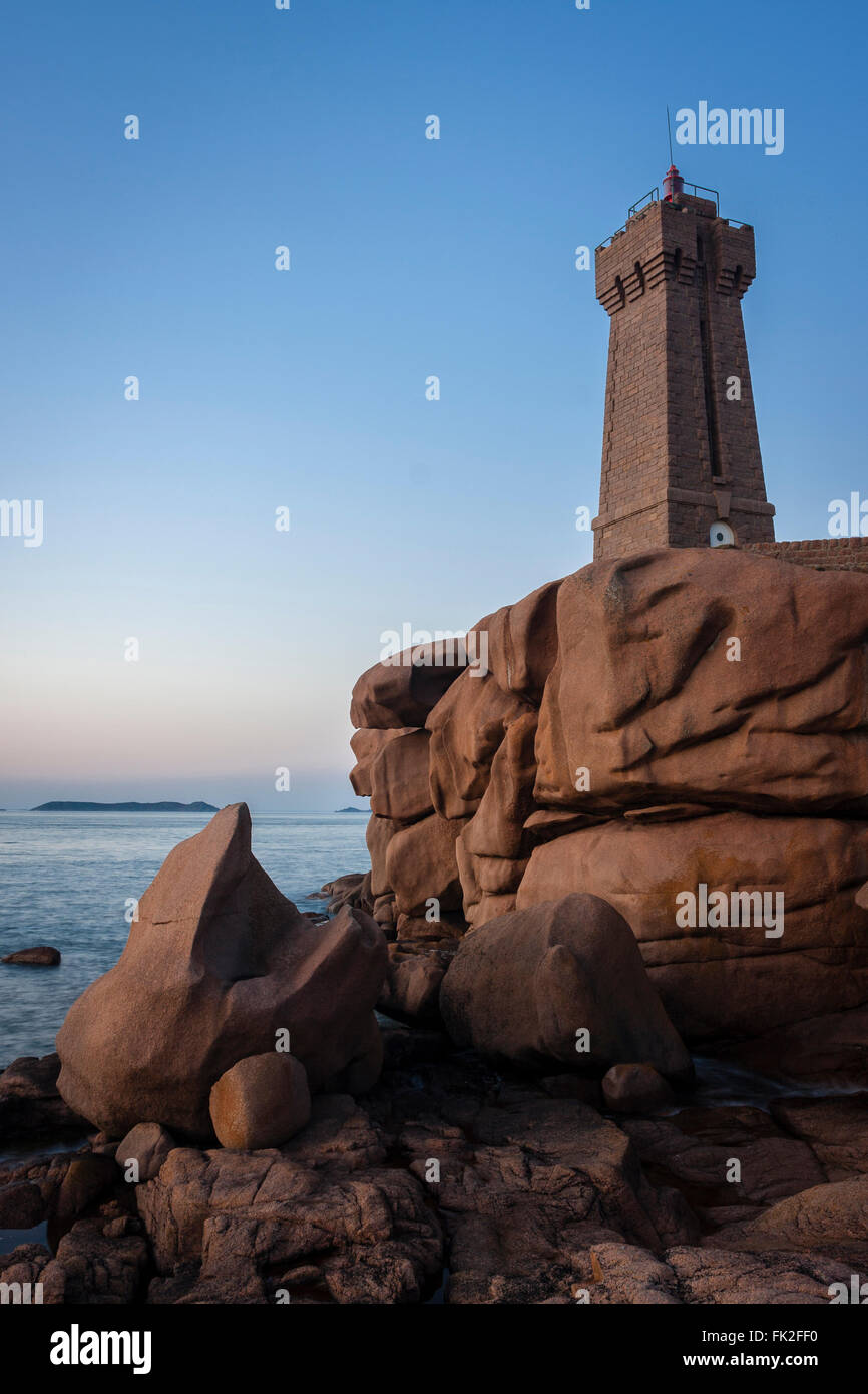 This iconic lighthouse was built with the same pink granite that ...