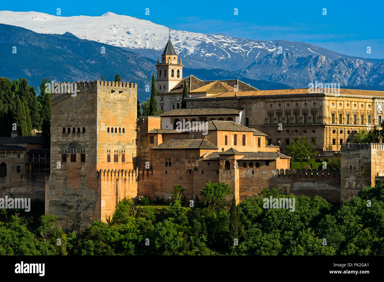 Alhambra, UNESCO World Heritage Site, against the Sierra Nevada ...