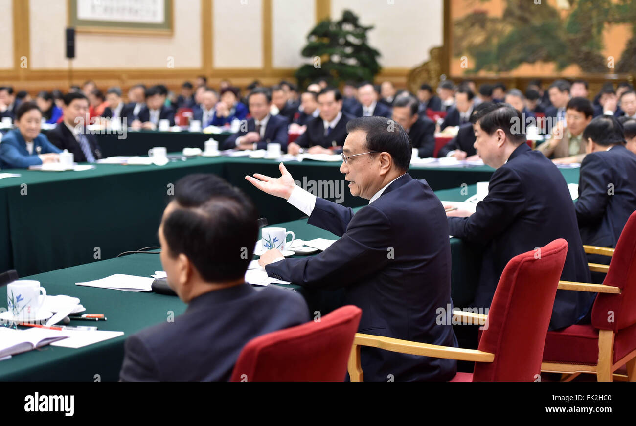 Deliberation hi-res stock photography and images - Alamy