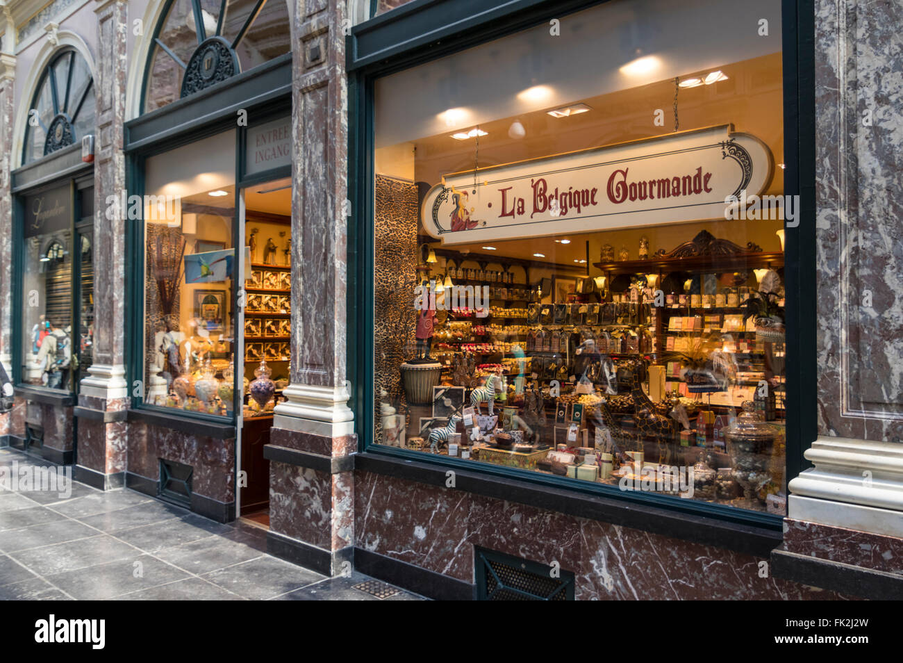 La Belgique Gourmande chocolate shop at Les Galeries Royales Saint ...