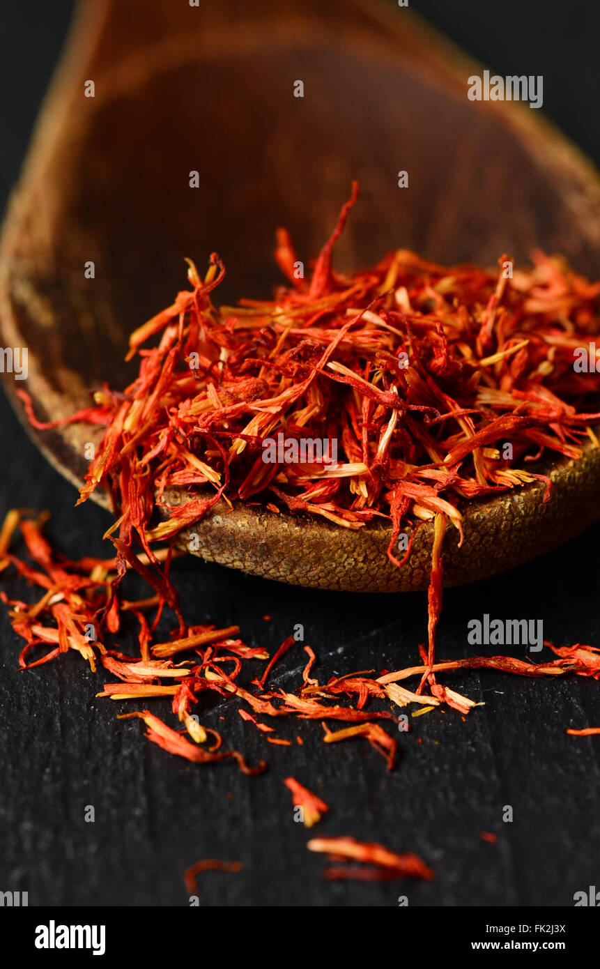 Saffron spice hi-res stock photography and images - Alamy