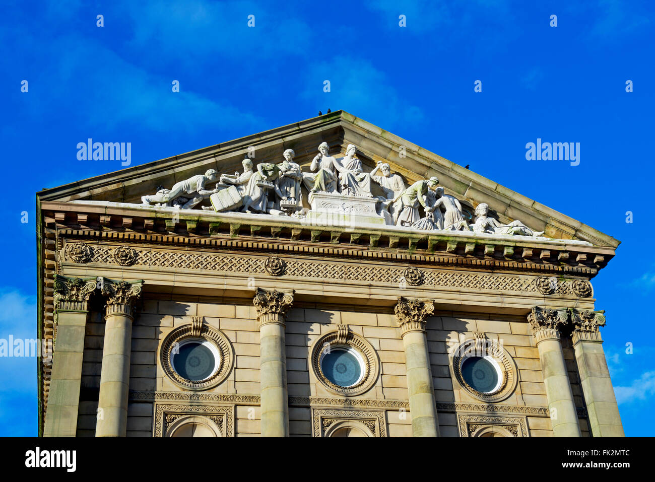 Todmorden town hall hi-res stock photography and images - Alamy