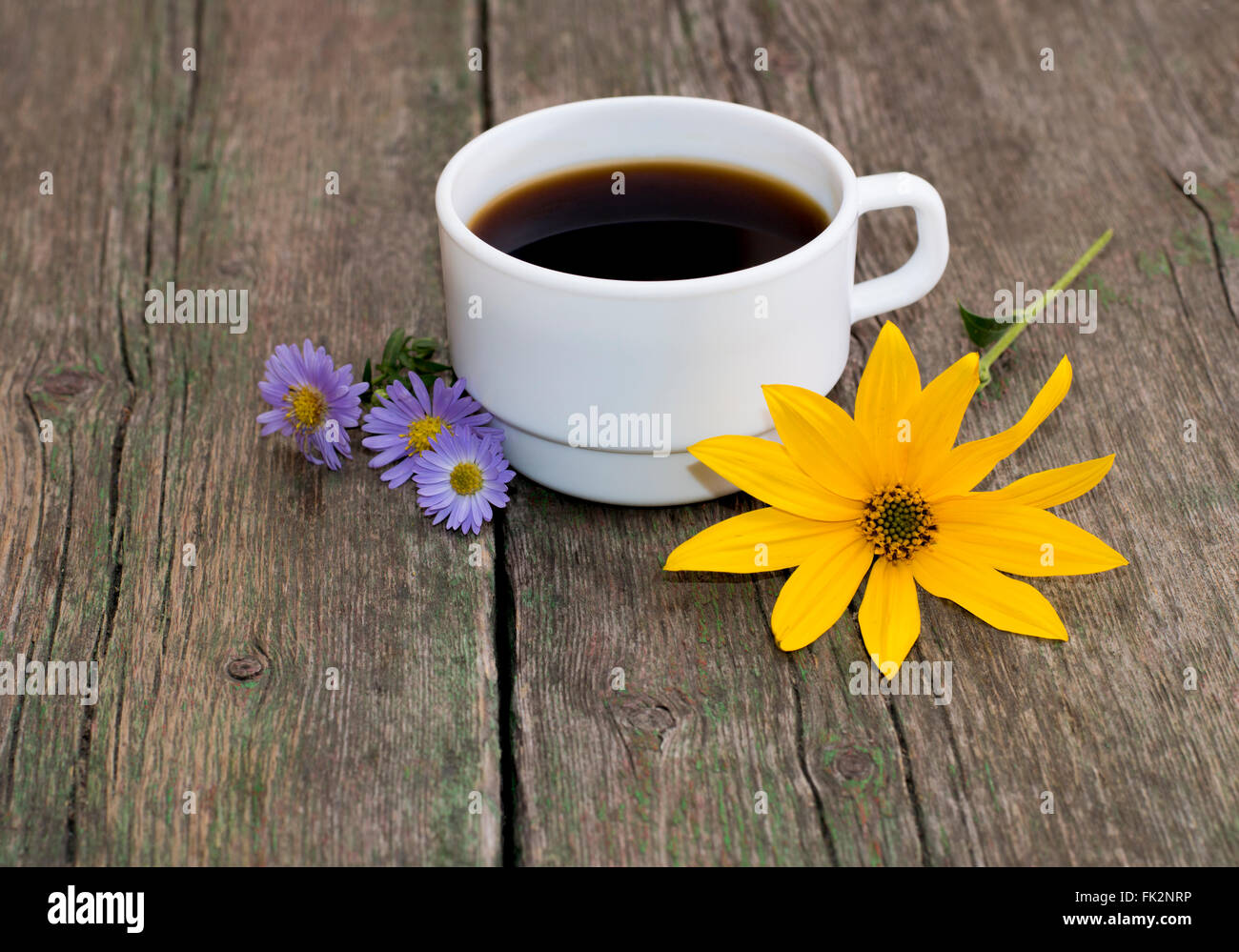 Cup coffee beautiful spring flowers hi-res stock photography and images ...