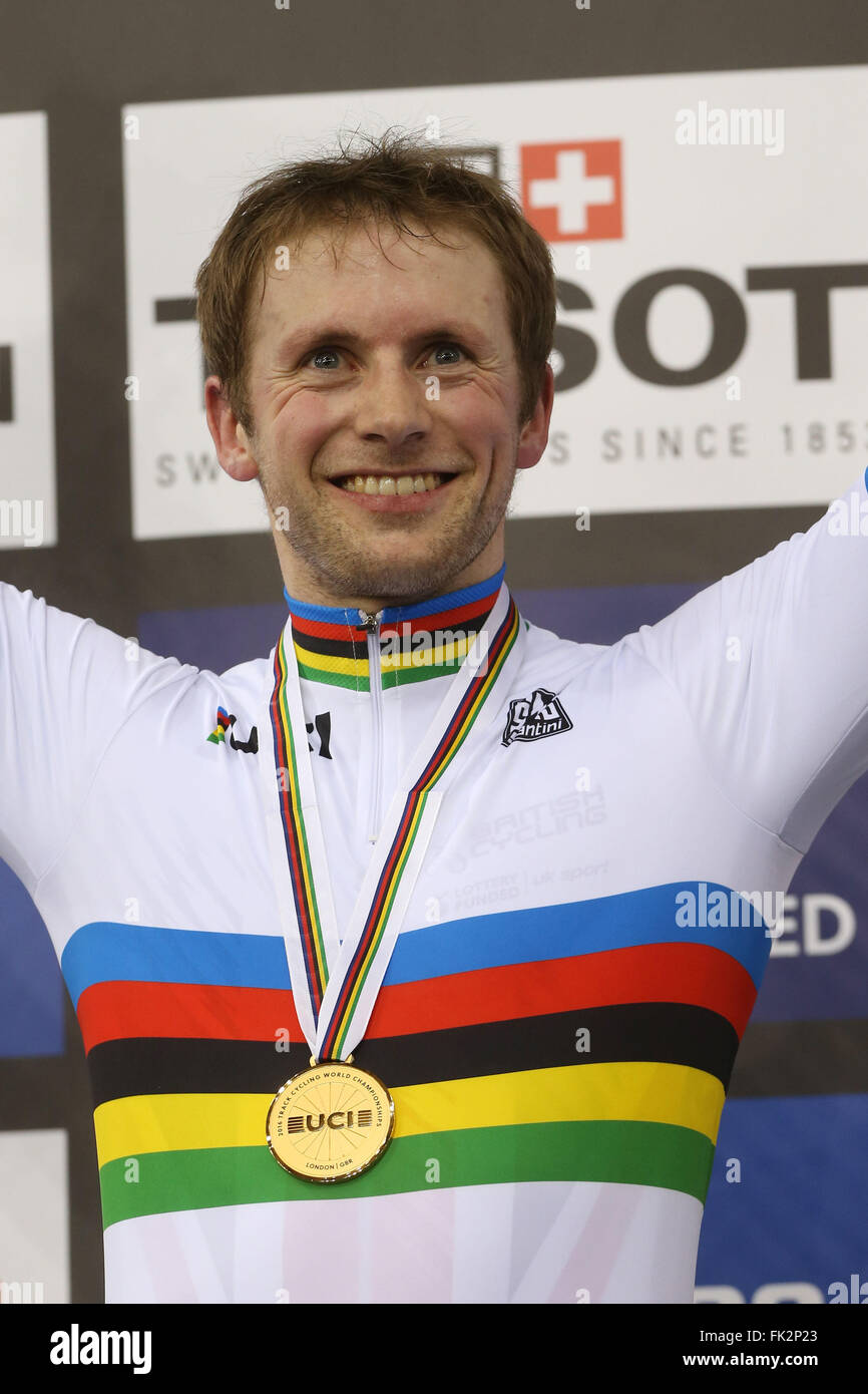 Lee Valley Velo Centre, Lnodn UK. 05th Mar, 2016. UCI Track Cycling ...