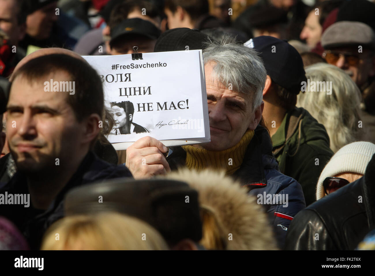 Kyiv, Ukraine. 06th Mar, 2016. About thousand people with portraits of ...