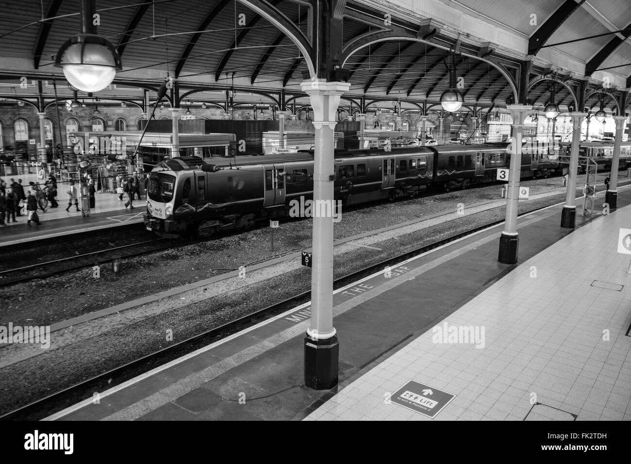 Newcastle Central Station Stock Photo - Alamy