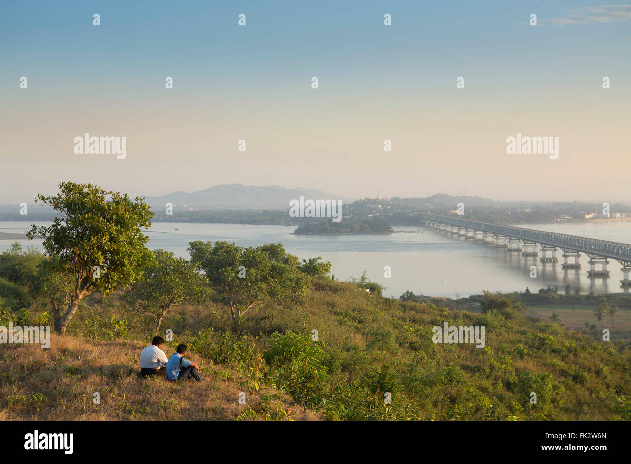 Thanlwin salween bridge river hi-res stock photography and images - Alamy
