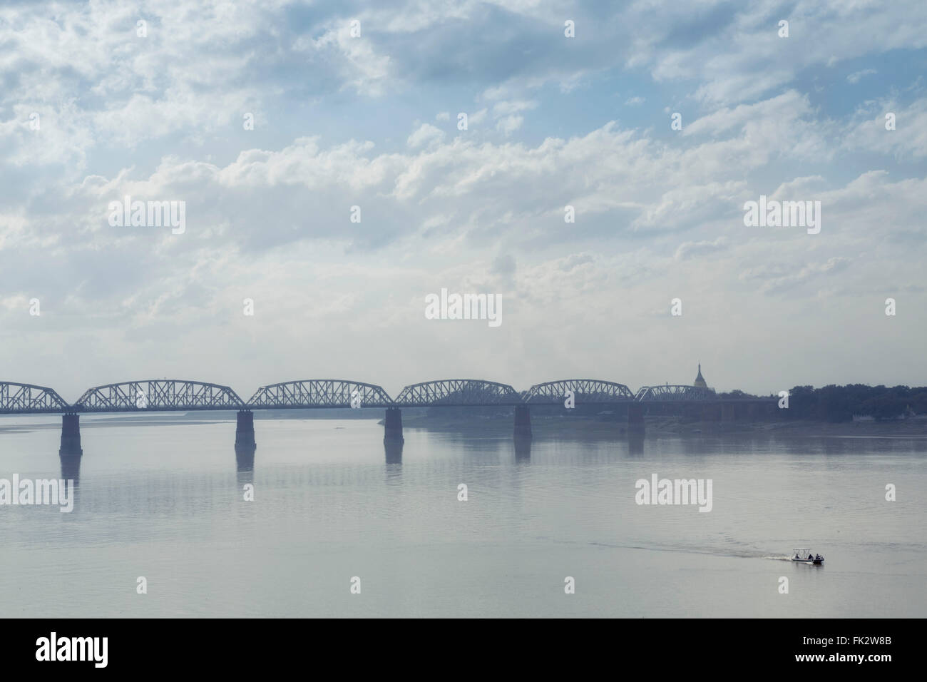 Ayeyarwady Irrawaddy bridge near Sagaing Stock Photo - Alamy