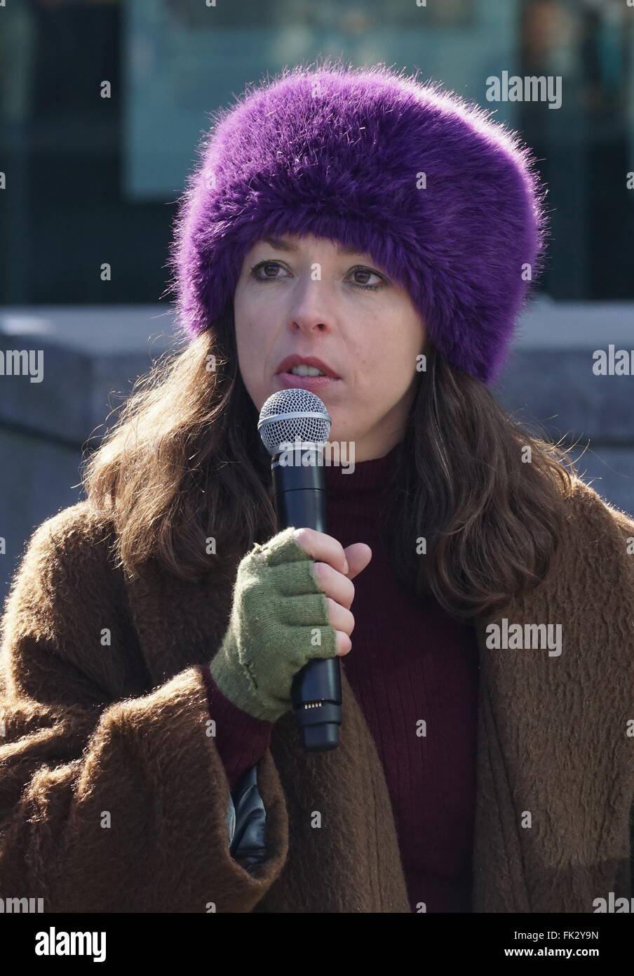 Bridget christie comedian hi-res stock photography and images - Alamy