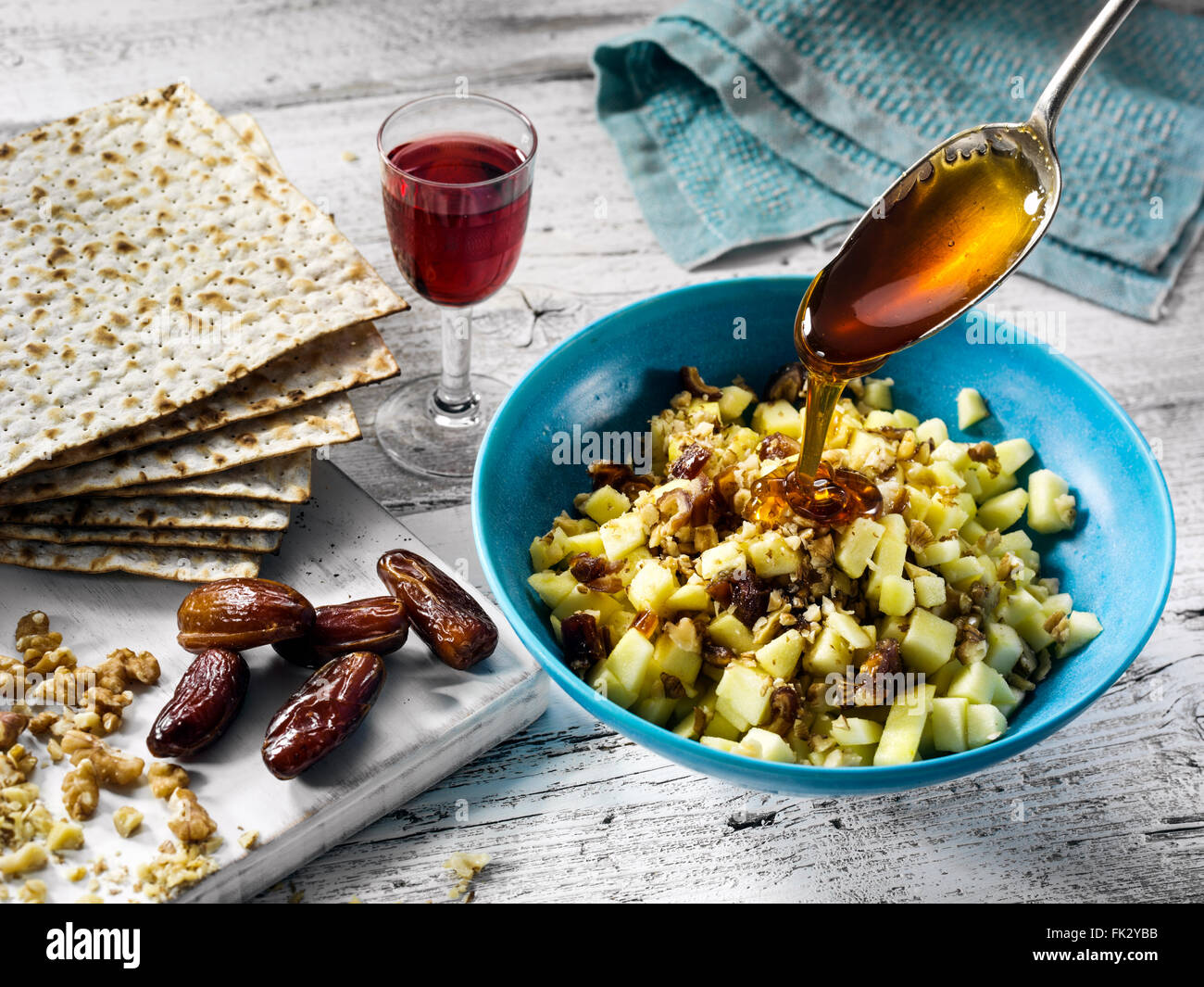 Apple charoset hi-res stock photography and images - Alamy