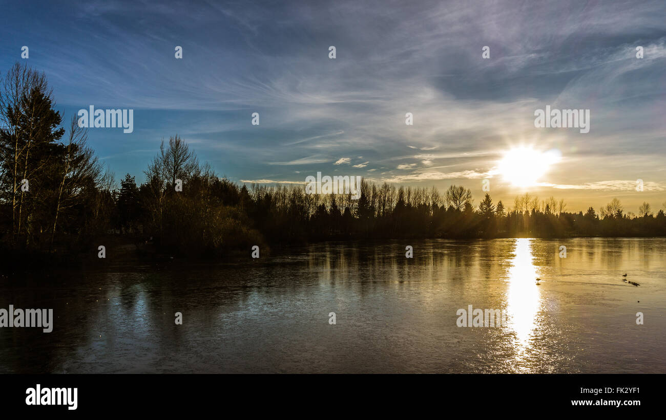 Beautiful sunset over frozen hi-res stock photography and images - Alamy