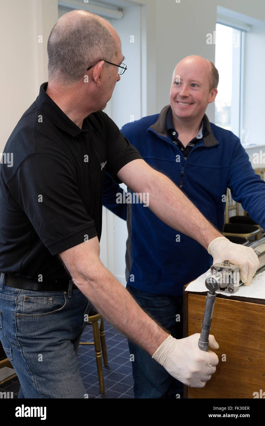 Classroom engagement hi-res stock photography and images - Alamy